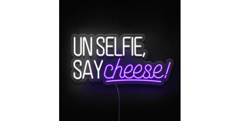 Néon Un selfie, say cheese!